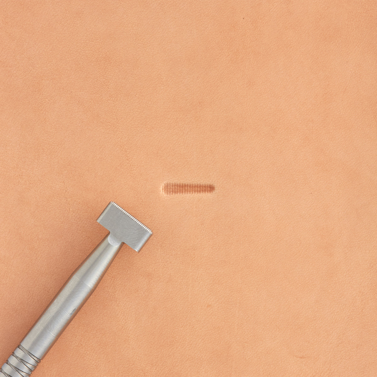 Medium Horizonal Lined Thumbprint Stainless Steel Stamp — Tandy Leather ...