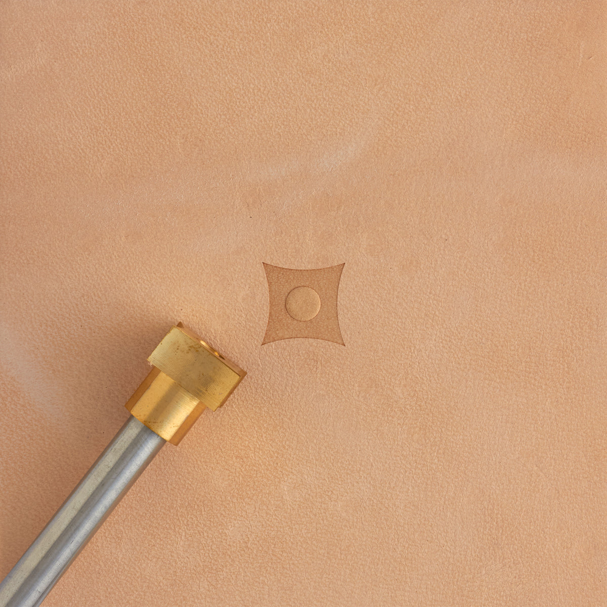 Square Tuft Brass Stamp — Tandy Leather Canada